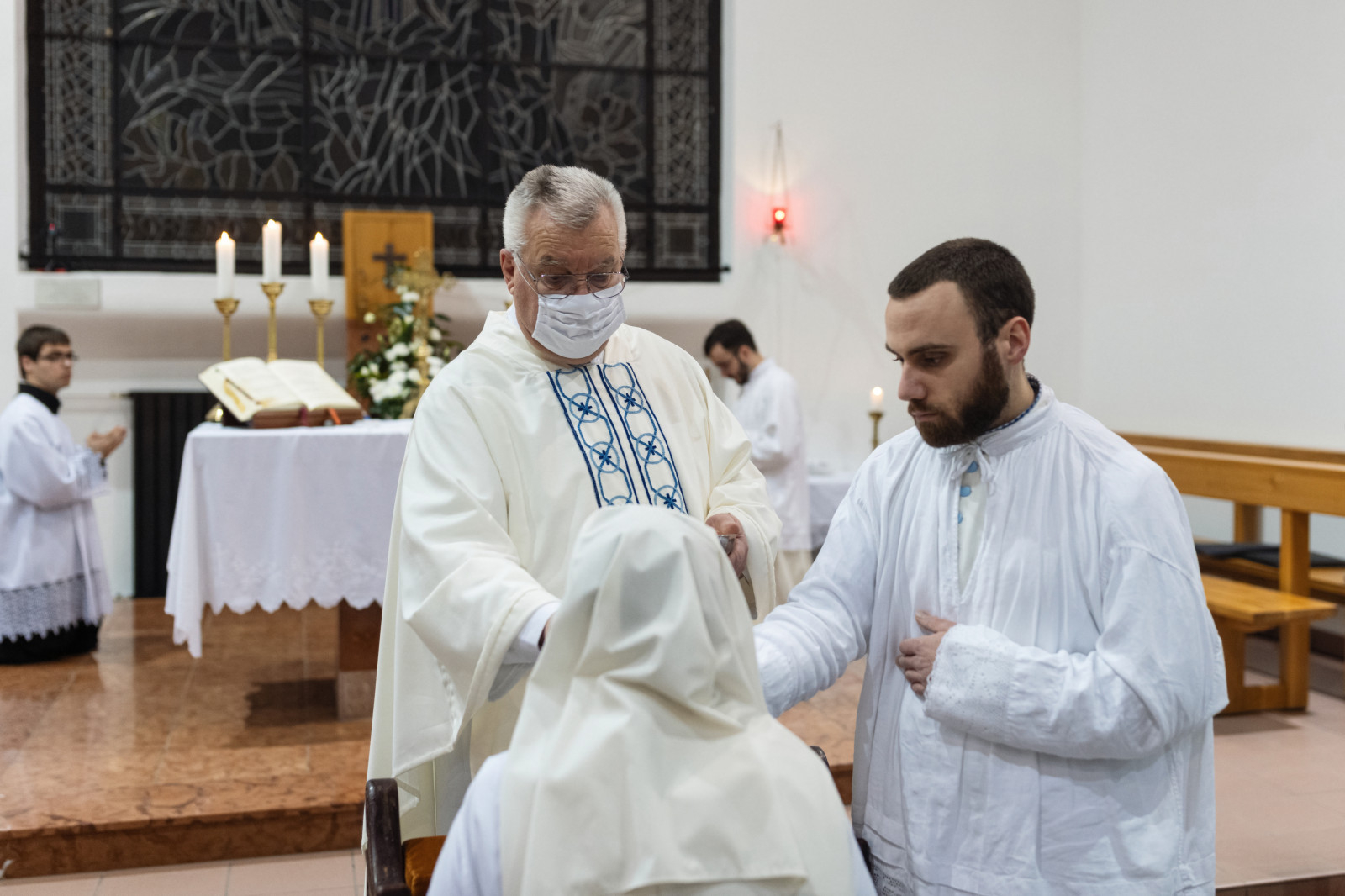 Ötven éve szentelték pappá Ullmann Péter Ágoston gödöllői premontrei ...