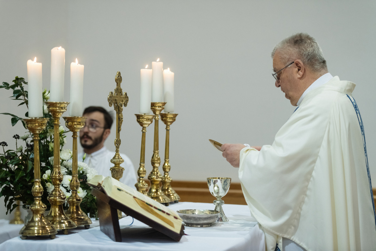 Ötven éve szentelték pappá Ullmann Péter Ágoston gödöllői premontrei ...