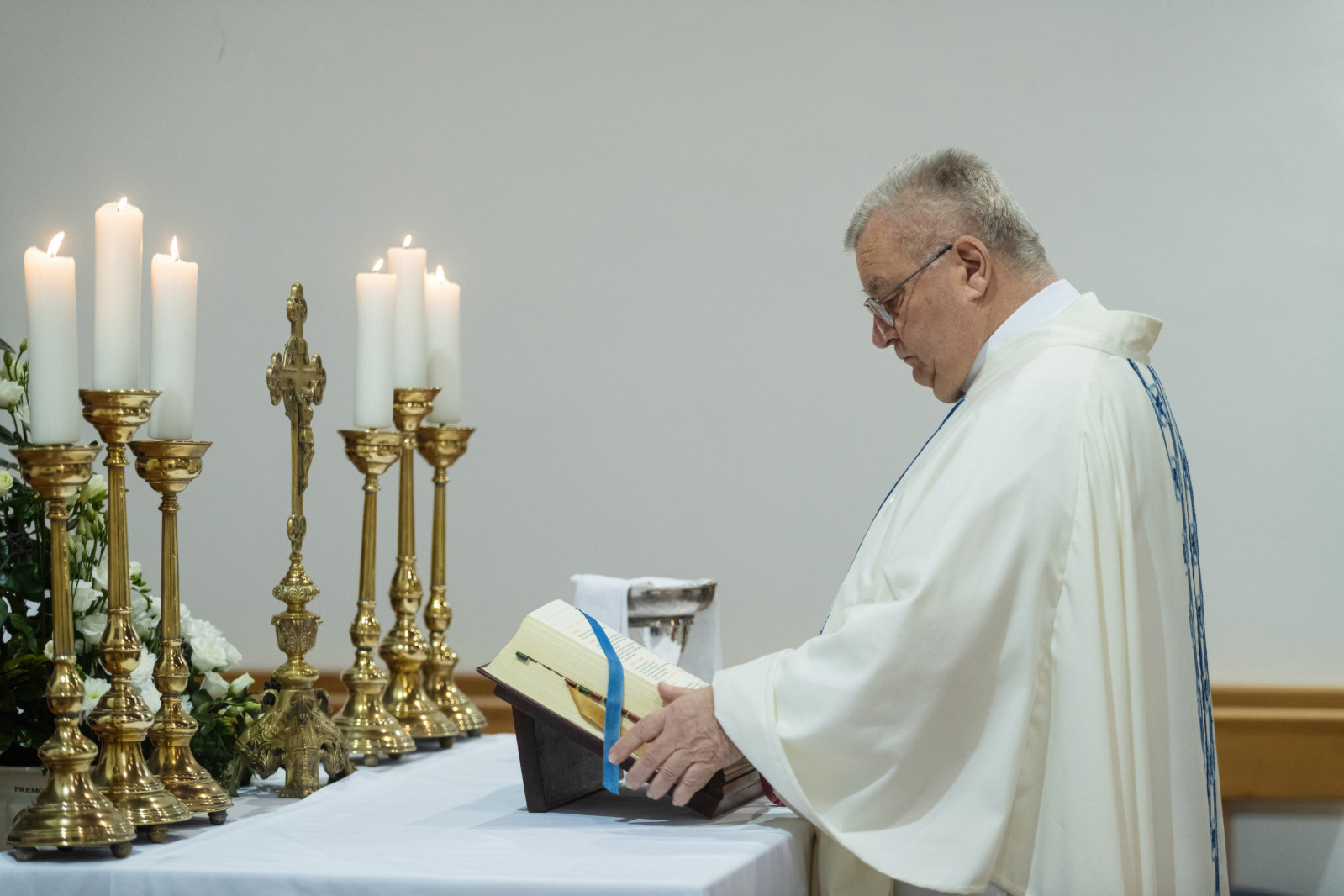 Ötven éve szentelték pappá Ullmann Péter Ágoston gödöllői premontrei ...