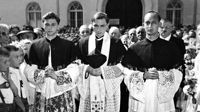 Elhunyt Rupert Berger, akit a két Ratzinger testvérrel együtt ...