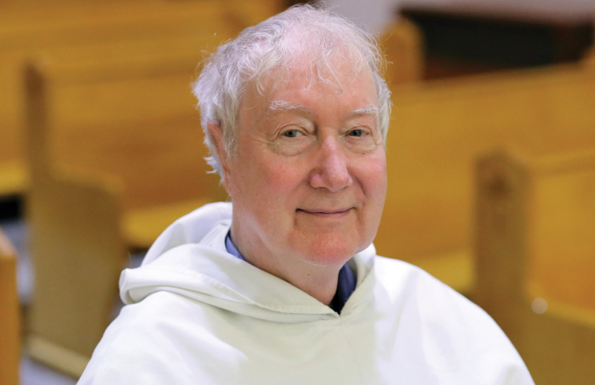 Timothy Radcliffe: Isten éltet – A keresztény szemlélet | Magyar Kurír ...