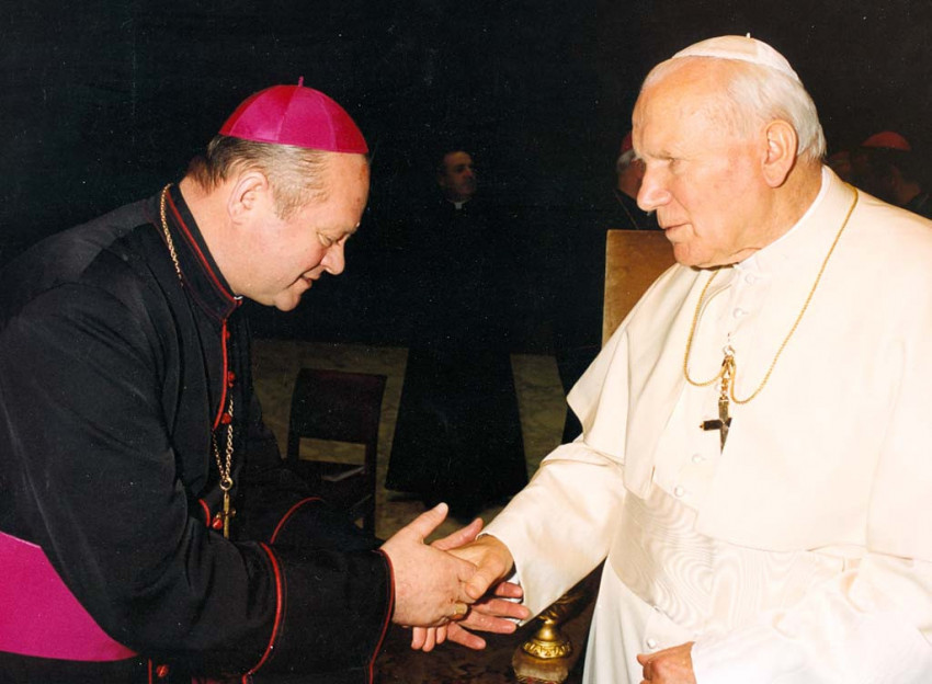 Húsz éve hunyt el Reizer Pál, a szatmári egyházmegye rendszerváltás ...