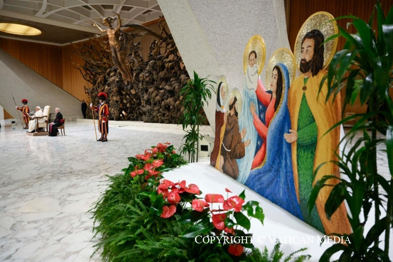 Ferenc pápa: A vásárlási láz ne terelje el figyelmünket a lényegről ...