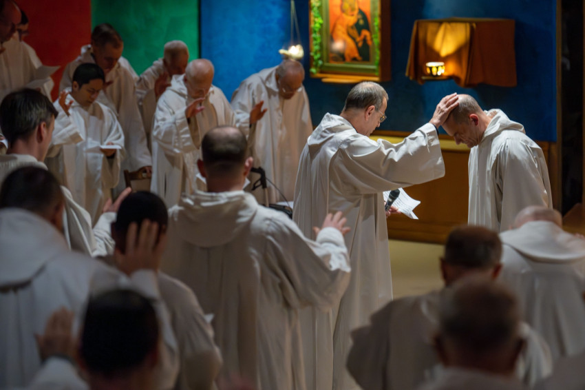 Priorváltás a taizéi ökumenikus közösségben | Magyar Kurír - katolikus ...