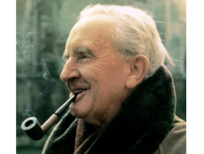 Tolkien hite – Az első lelki életrajz az íróról | Magyar Kurír ...
