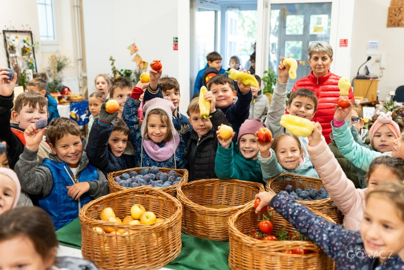 „Kertünk kincsei – Isten ajándéka” projekthetet tartottak a budapesti ...