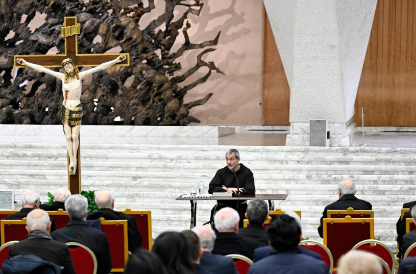 Roberto Pasolini első nagyböjti prédikációja: A keresztség logikája ...