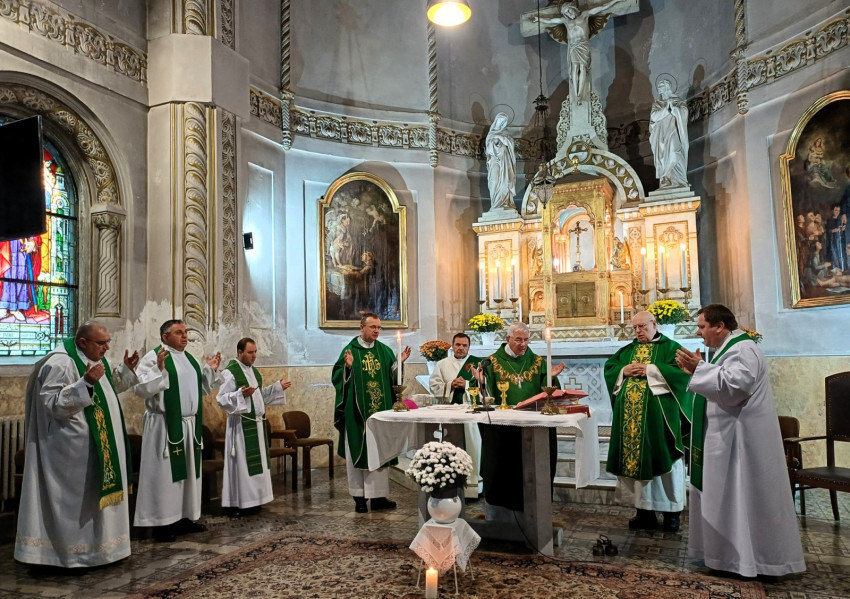 Főesperességi találkozók a szinodalitás jegyében a temesvári ...