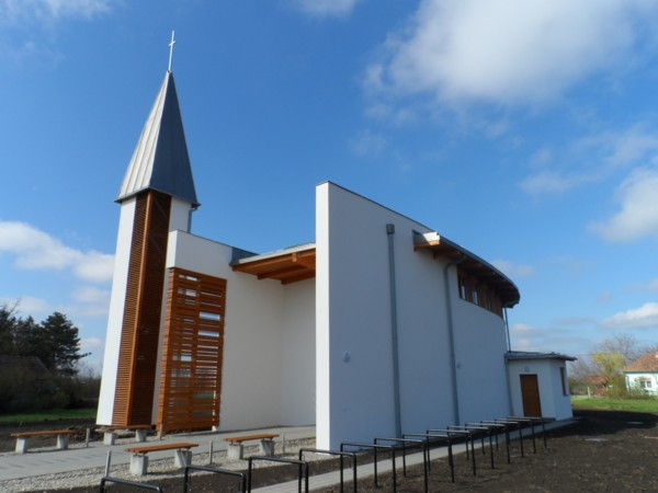 Templomszentelés Nagylakon | Magyar Kurír - katolikus hírportál