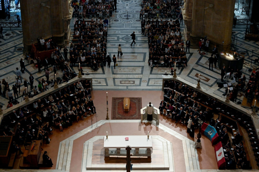 „Nemde minden porból van…?!” – Búcsú Franco Zeffirellitől | Magyar ...