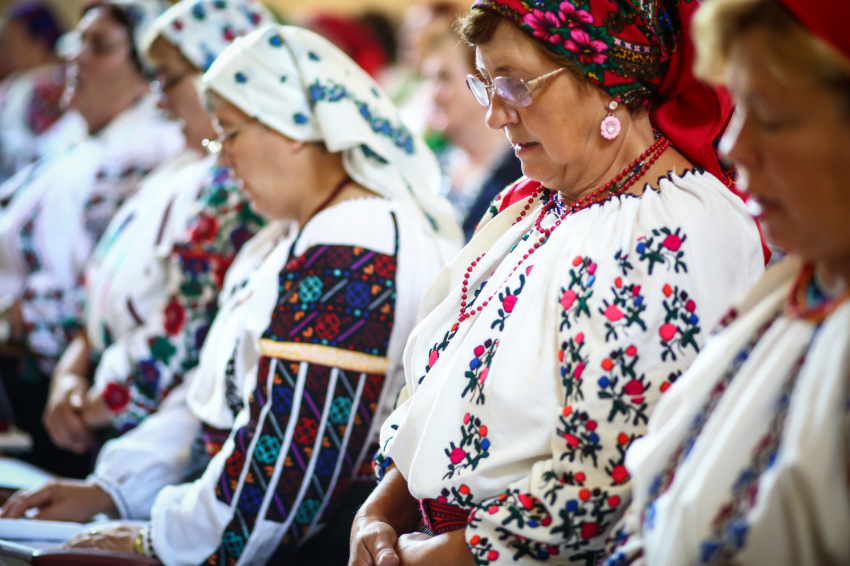 Csángó fesztivált rendeznek Jászberényben | Magyar Kurír - katolikus ...